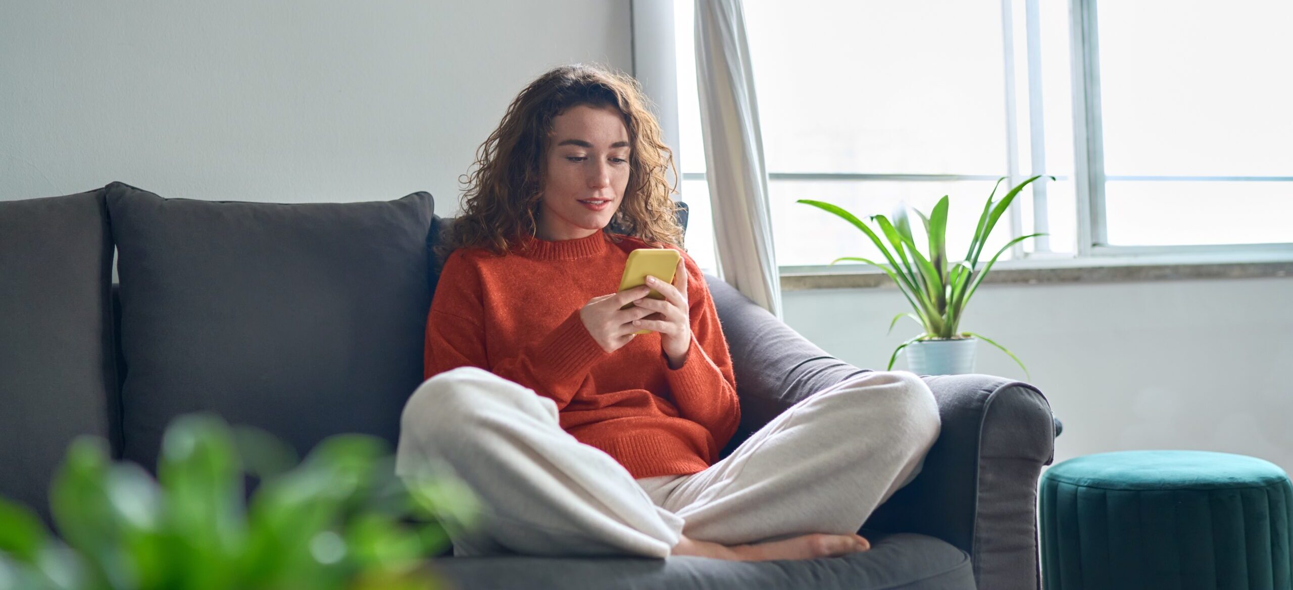 Is Social Media Making us More or Less Isolated | Ellie Mental Health, PLLP